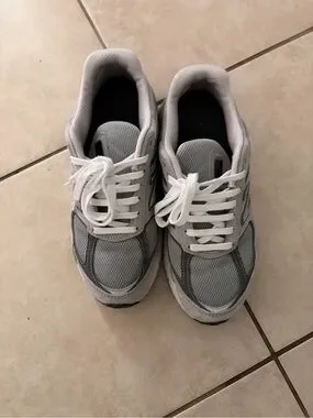 New Balance | Shoes | New Balance Gray And White Womens Sneakers 99 V5 ...